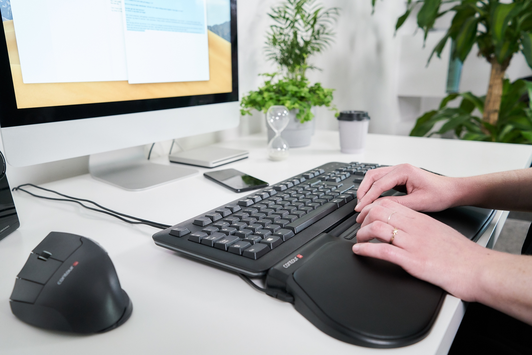 Contour RM-PRO3 PLUS | Contour Design RollerMouse Pro3 Plus | OCTO24.com